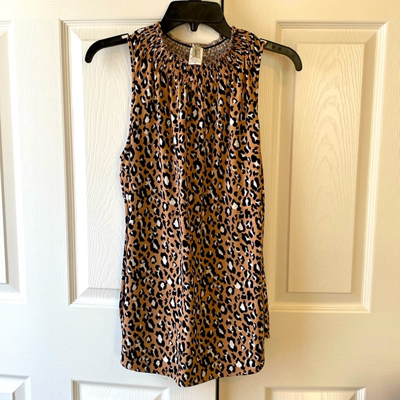 per seption | Tops | Leopard Print V Neck Sleeveless Top | Poshmark